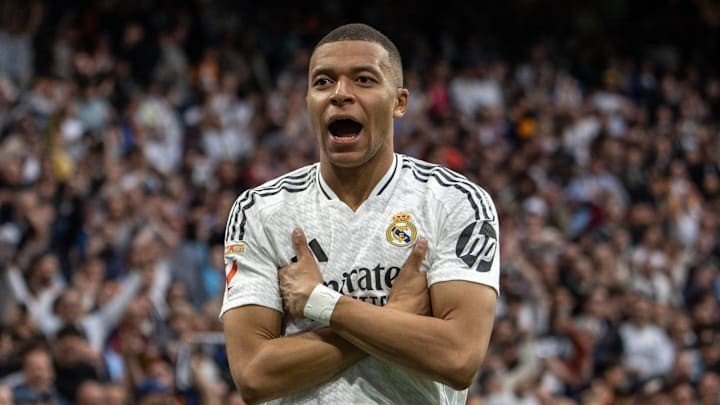 Real Madrid từ chối thẳng thừng đề nghị kỷ lục 350 triệu euro cho ...