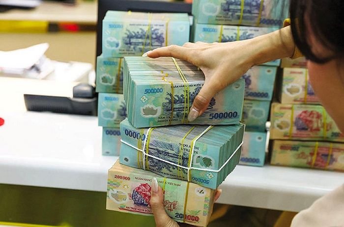 “Bốn ông lớn” ngân hàng đồng loạt tăng lãi suất tiết kiệm