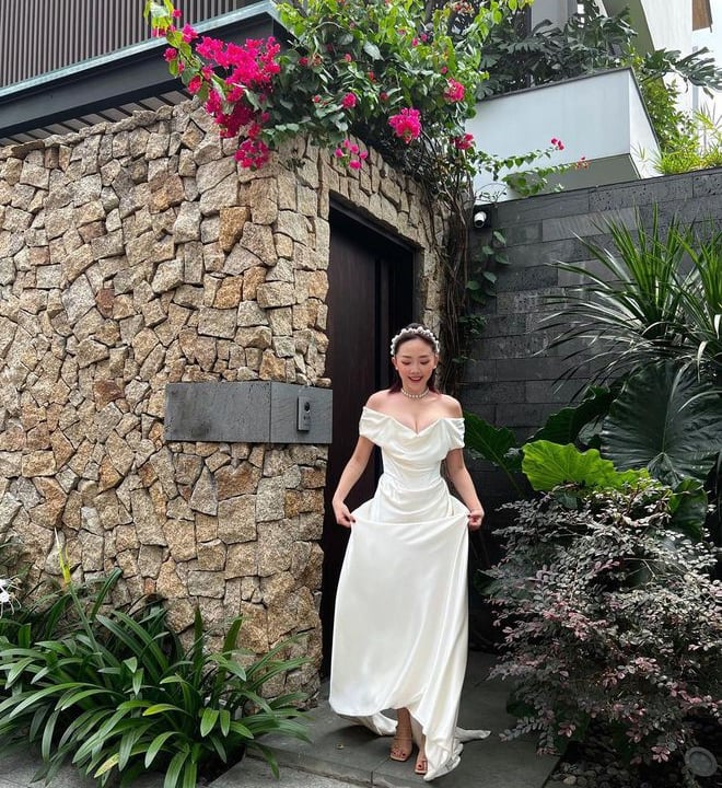 Tóc Tiên - Touliver còn cơ ngơi tại Đà Lạt: View đẹp miễn chê, từ ngoài vào trong sang xịn hết nấc