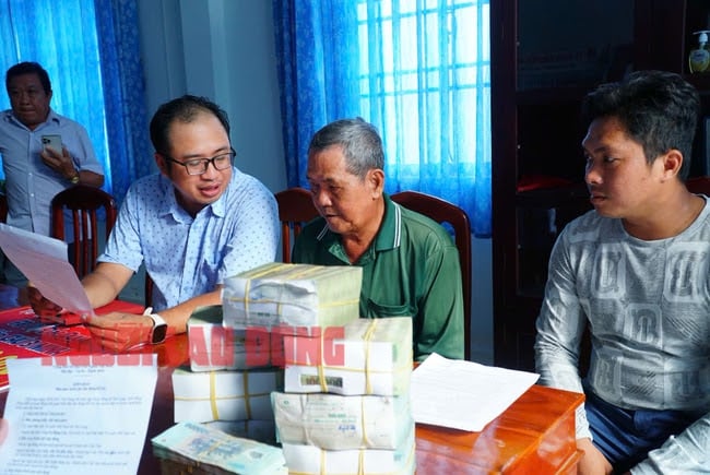 "Ông Ba Minh cưu mang vợ nhặt 11 năm" nhận 1,6 tỷ đồng: Tiền sẽ được sử ...